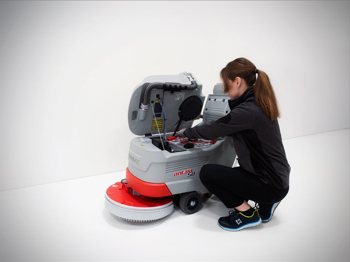 Floor Scrubber Maintenance: How to Extend the Life of Your Machine – The Comac Blog